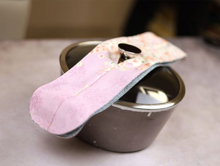 DIY Pot Handles And Lid Holder ⋆ Hello Sewing