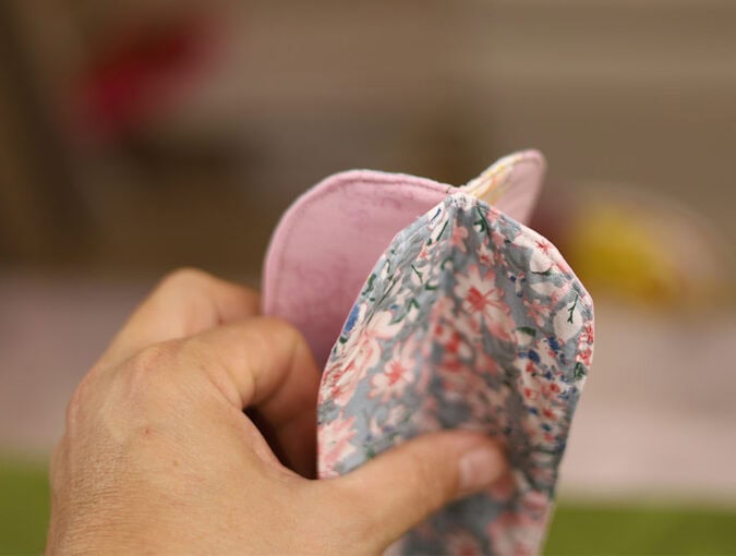 DIY Pot Handles And Lid Holder ⋆ Hello Sewing