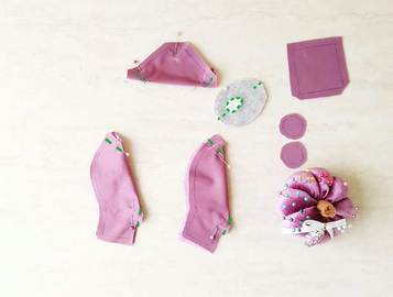 Among Us Crewmate Plush Pattern + VIDEO Tutorial ⋆ Hello Sewing