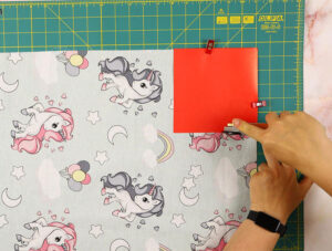 How To Make A Crib Sheet For Your Baby [the EASIEST Way] ⋆ Hello Sewing