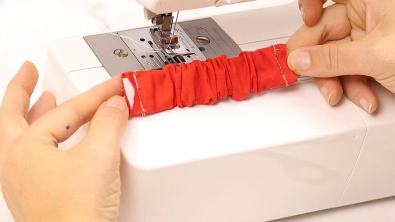 DIY Bandana Headband With Elastic For Girls Or Guys ⋆ Hello Sewing