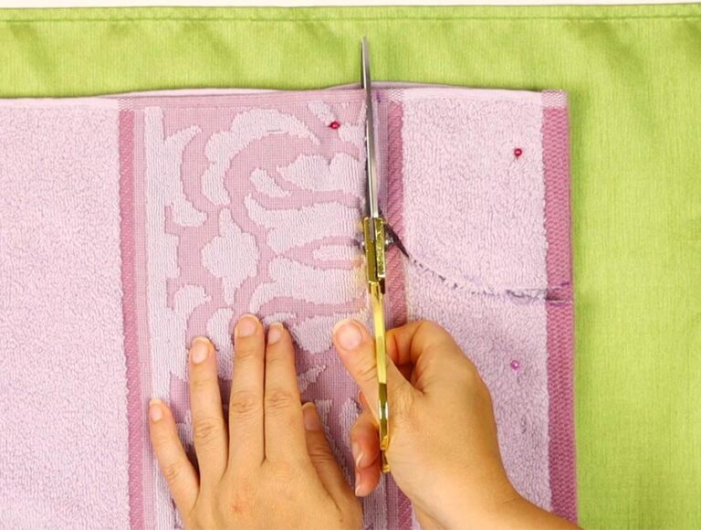 DIY Beach Towel Cover Up Without A Pattern ⋆ Hello Sewing