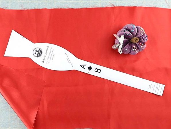 How To Make A Bow Tie - Pattern For Four Styles + VIDEO ⋆ Hello Sewing