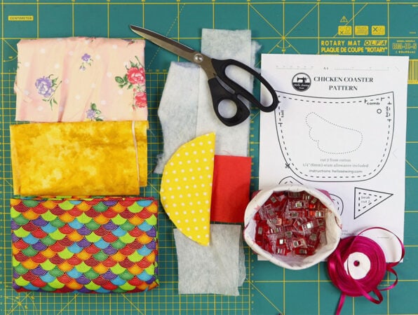 DIY Chicken Coasters With Free Sewing Pattern ⋆ Hello Sewing