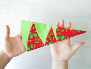 DIY Christmas Tree Napkins Tutorial And FREE Pattern ⋆ Hello Sewing