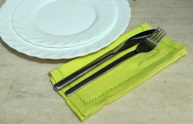 DIY: Upcycle Your T-shirts Into Cloth Napkins ⋆ Hello Sewing