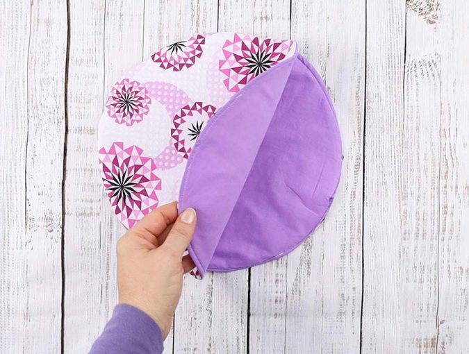 How To Make A Fabric Tortilla Warmer ⋆ Hello Sewing