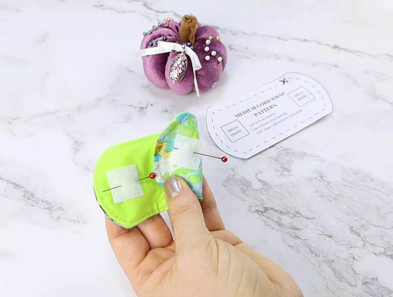 DIY Fabric Cord Keeper - Cord Wrap Template In 3 Sizes ⋆ Hello Sewing