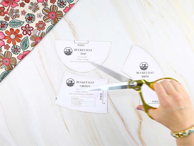 How To Make A Bucket Hat - Reversible Bucket Hat Pattern (VIDEO) ⋆ ...