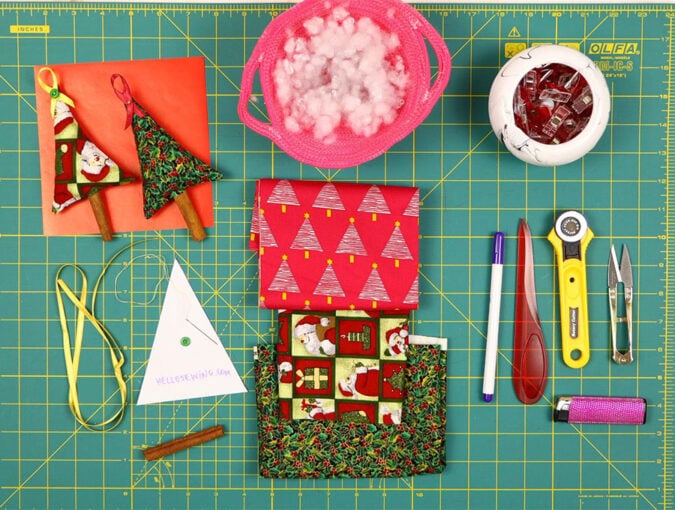 DIY Cinnamon Stick Christmas Tree Favors / Decoration ⋆ Hello Sewing