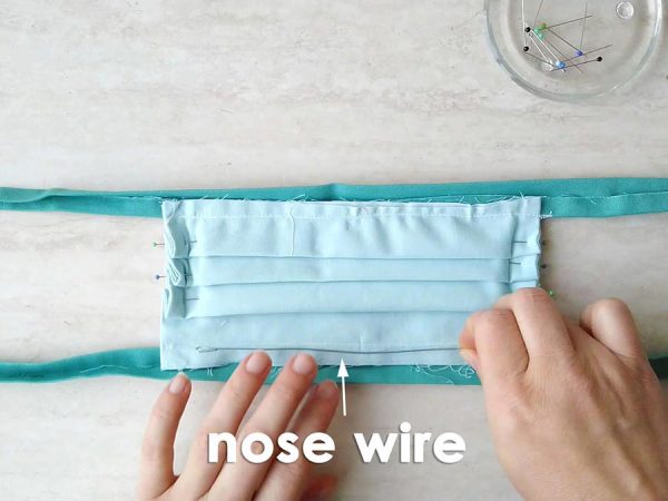 Best DIY Cloth Face Mask - Adjustable Ties, Filter Pocket And Flexible ...