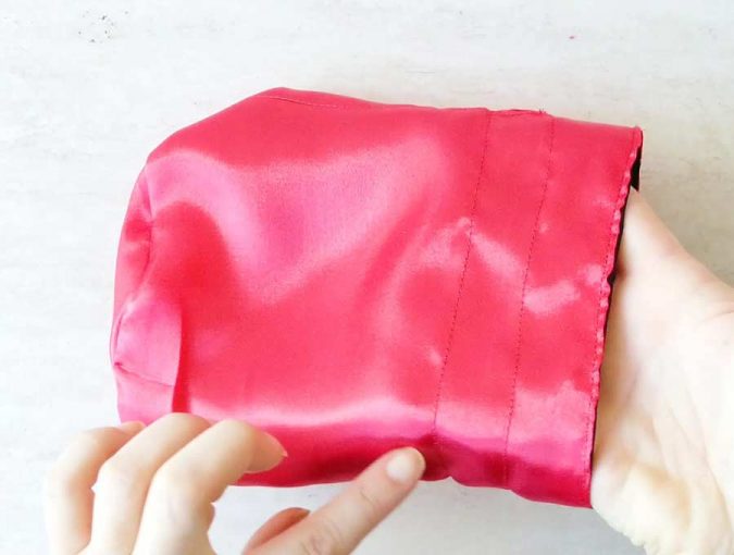 Free DIY Dice Bag Pattern And Video Tutorial (It's Reversible!) ⋆ Hello ...