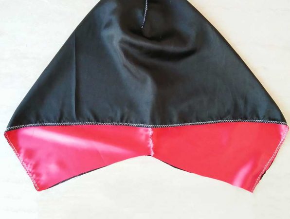 How To Make A Cloak (VIDEO) With FREE DIY Hooded Cloak Pattern ⋆ Hello ...