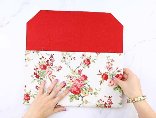 DIY Laptop Sleeves In ANY Size (FREE Pattern Measurements) ⋆ Hello Sewing