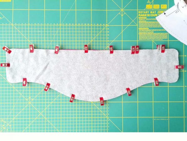 How To Make A Fleece Neck Warmer | Pattern And Video ⋆ Hello Sewing