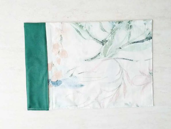 How To Make A Pillowcase | FREE Pillowcase Pattern Burrito Style ⋆ ...