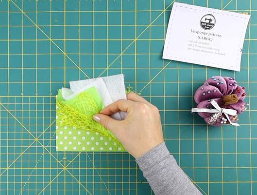 DIY Reusable Sponges // Unsponges - Zero Waste Kitchen Scrubbers ...