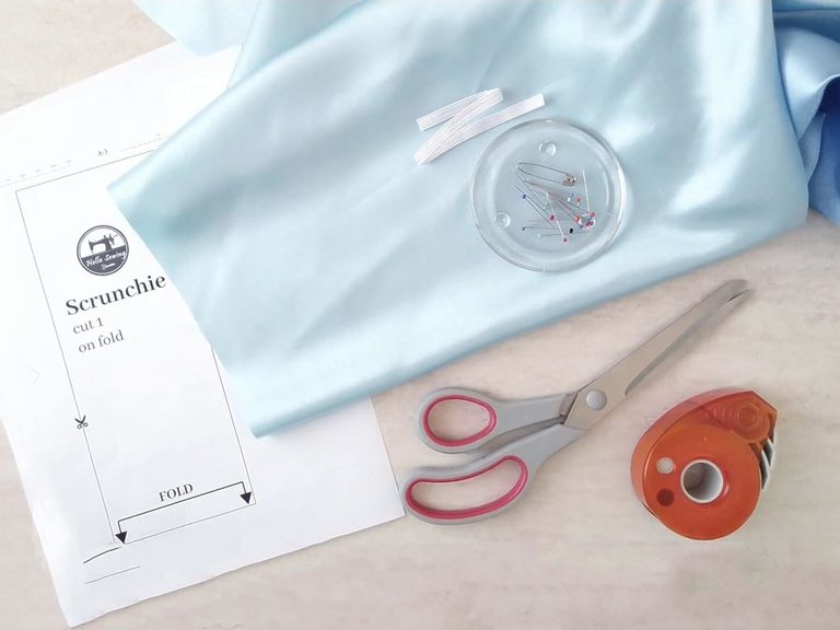 DIY How To Make A Scrunchie + 6 Variations To Wow Everyone ⋆ Hello Sewing