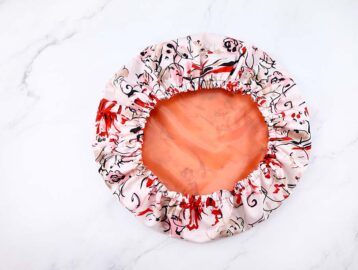 DIY Shower Cap - How To Sew A Shower Cap In 10 Minutes ⋆ Hello Sewing