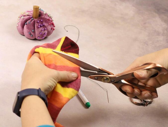 How To Make A Cat Plush - DIY Sock Kittens ⋆ Hello Sewing