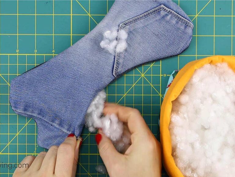 DIY Dog Bone Toy Out Of Jeans ⋆ Hello Sewing