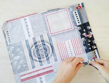 DIY Drawstring Backpack [FREE Pattern And VIDEO Tutorial] ⋆ Hello Sewing