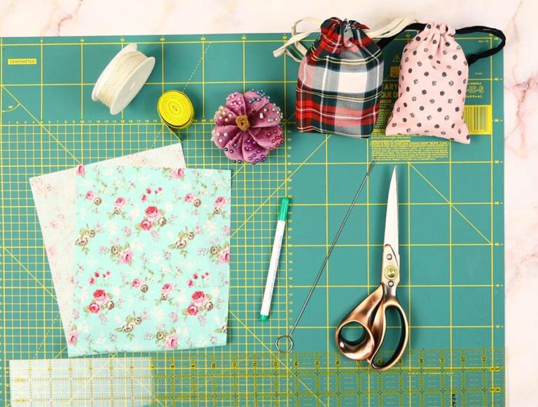 How To Make A Drawstring Bag // DIY Drawstring Bag In 10 Minutes ⋆ ...