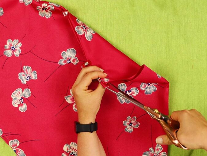 Easy DIY Blouse With Ties For A Glamorous Look ⋆ Hello Sewing