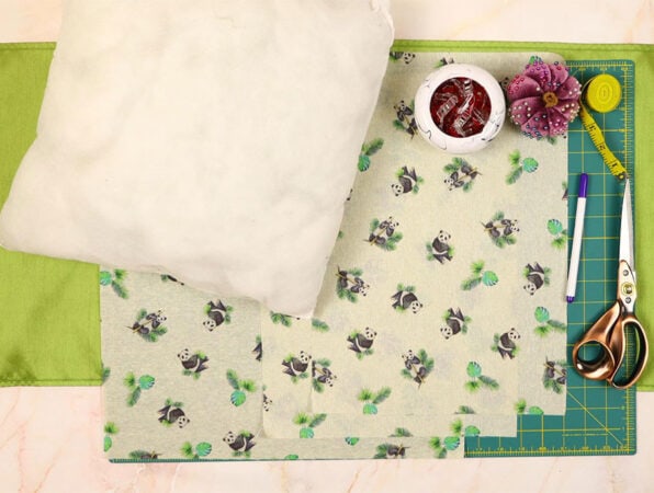 How To Make An Envelope Pillow Case In *JUST* 10 Minutes ⋆ Hello Sewing