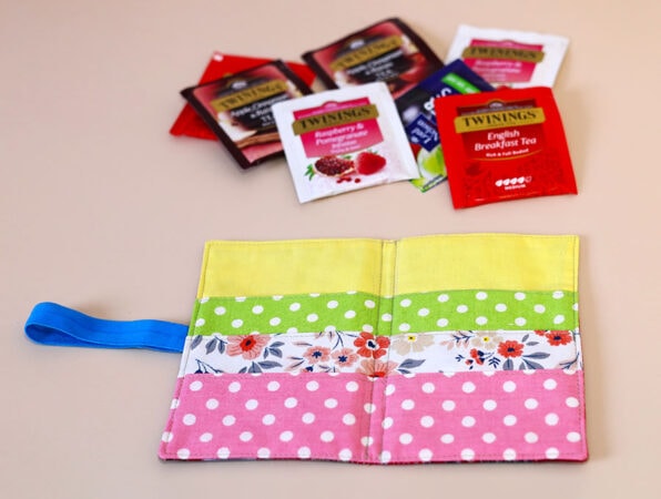 DIY Tea Wallet // Tea Bag Holder Sewing Pattern ⋆ Hello Sewing