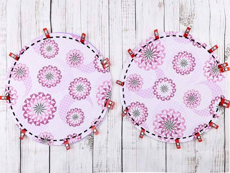 How To Make A Fabric Tortilla Warmer (VIDEO) ⋆ Hello Sewing
