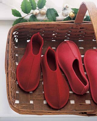 12+ Cozy Slipper Sewing Patterns To Keep Your Feet Warm And Comfy ⋆ ...