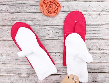 How To Make Fleece Mittens With Faux Fur Lining - Free Mitten Pattern ⋆ ...