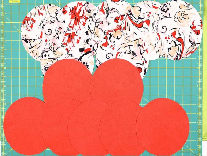 DIY Folded Flower Table Topper, Mug Rug, Centerpiece Or Placemat ⋆ ...