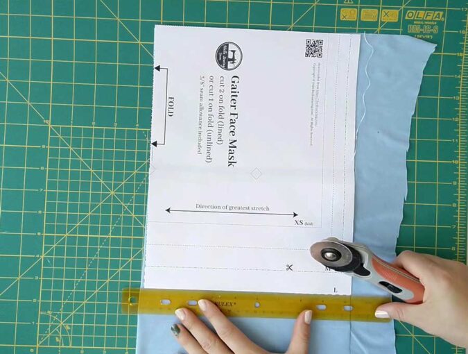 DIY Neck Gaiter // Gaiter Face Mask (2 Ways) VIDEO Tutorial + FREE ...