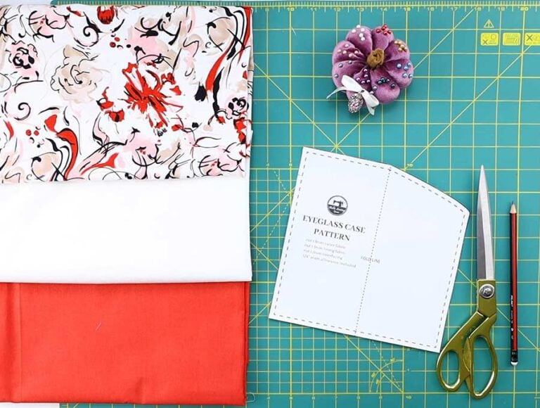 Sew A Sunglass Or Eyeglass Case Pattern | DIY Glasses Case ⋆ Hello Sewing