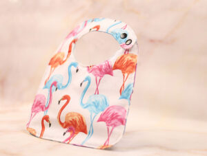 How To Make A Baby Bib - With FREE Baby Bib Pattern ⋆ Hello Sewing