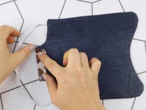How To Make A Hen Apron | Free Chicken Saddle Pattern ⋆ Hello Sewing