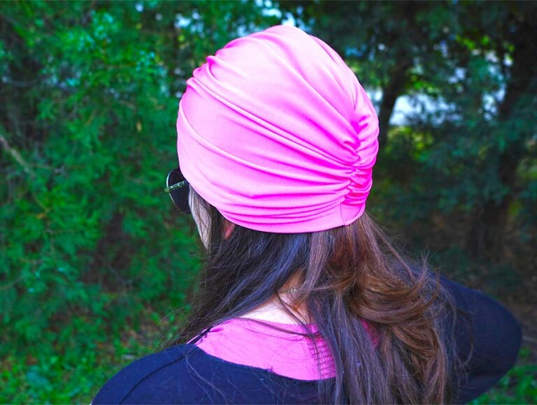 DIY Twisted Turban Hat Out Of Stretch Or Non-Stretch Fabrics ⋆ Hello Sewing