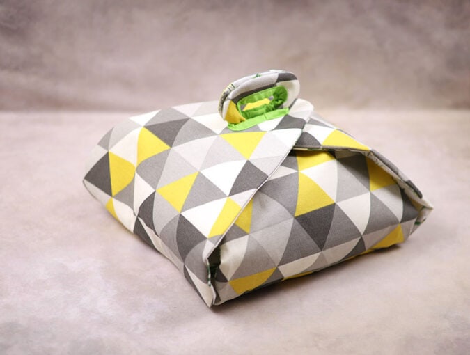 DIY Casserole Carrier (Insulated Food Carrier) With Free Pattern ⋆ ...