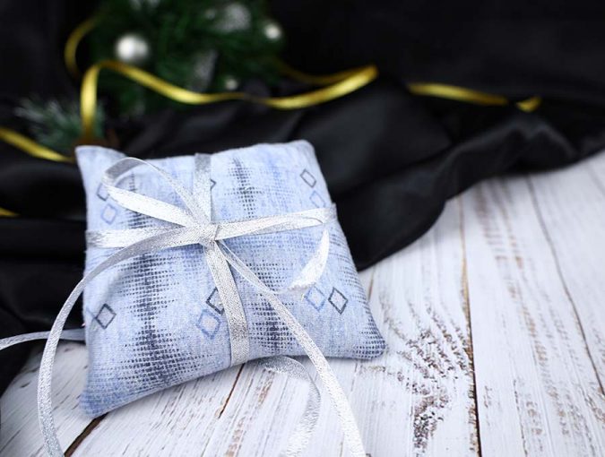 4 DIY Hand Warmers - How To Make + Free Pattern ⋆ Hello Sewing