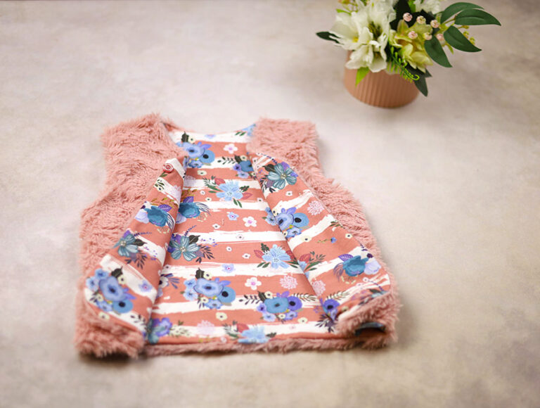 How To Sew A Lined Vest (Fur Lined Vest Tutorial) ⋆ Hello Sewing