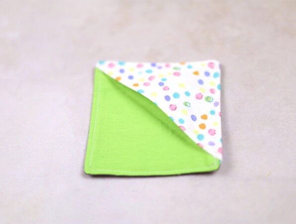 DIY Corner Bookmark [How To Sew A Corner Bookmark In 3 Minutes] ⋆ Hello ...