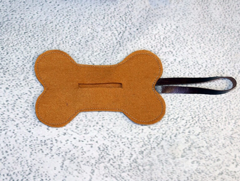 DIY Dog Poop Bag Holder [VIDEO + Free Sewing Pattern] ⋆ Hello Sewing