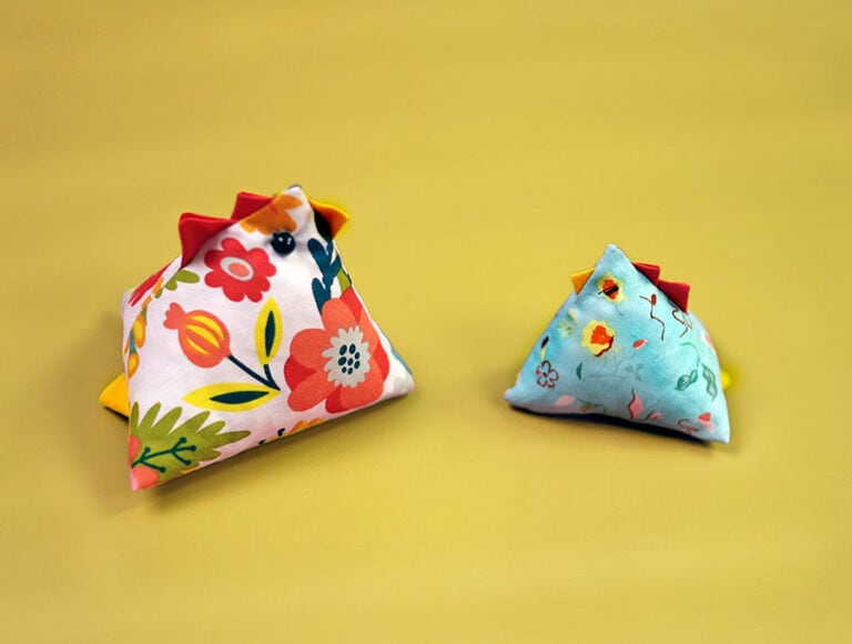 DIY Fabric Chicks ⋆ Hello Sewing