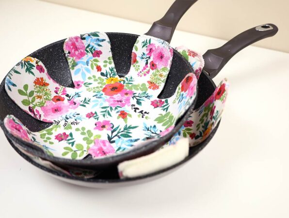 DIY Pan Protectors To Keep Your Cookware Scratch-Free ⋆ Hello Sewing