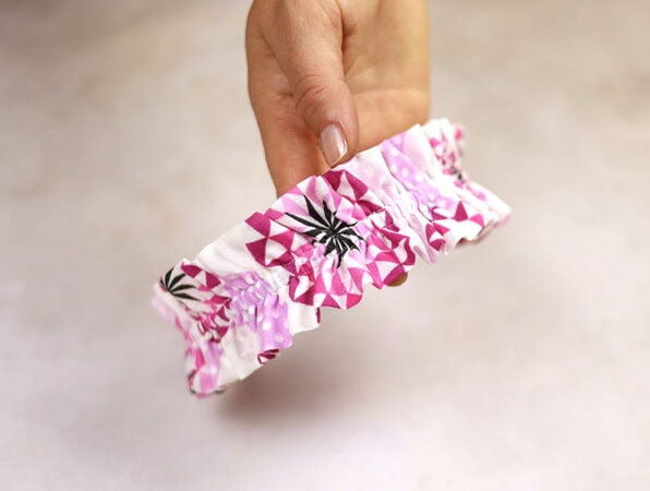 DIY Fluffy Ruffle Headband In 7 Minutes With Just 3 Seams ⋆ Hello Sewing