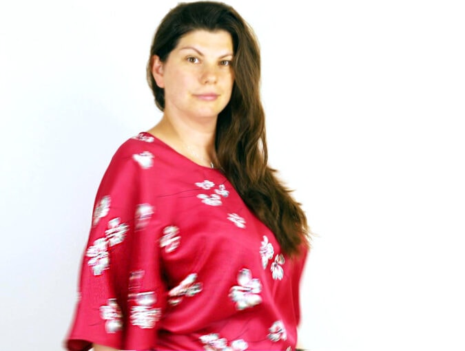 Easy DIY Blouse With Ties For A Glamorous Look ⋆ Hello Sewing