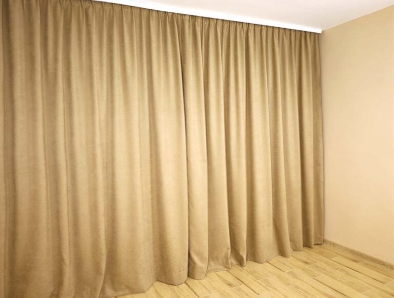 How To Make Curtains To Spruce Up Your Home ⋆ Hello Sewing
