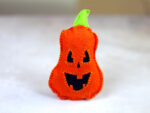 DIY Felt Pumpkin (with A Free Pattern) [VIDEO] ⋆ Hello Sewing